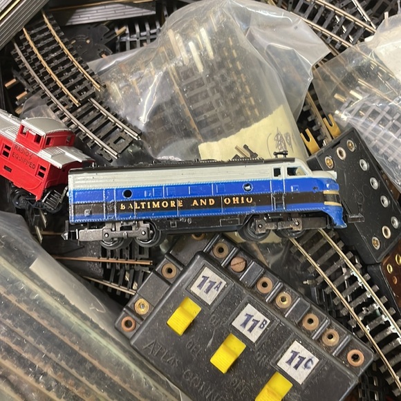 Other | Box Ho Train Tracks Train Bodies And Other Parts | Poshmark